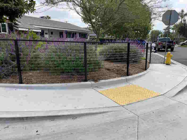 Cable Fence – CALIFORNIA FENCE COMPANY